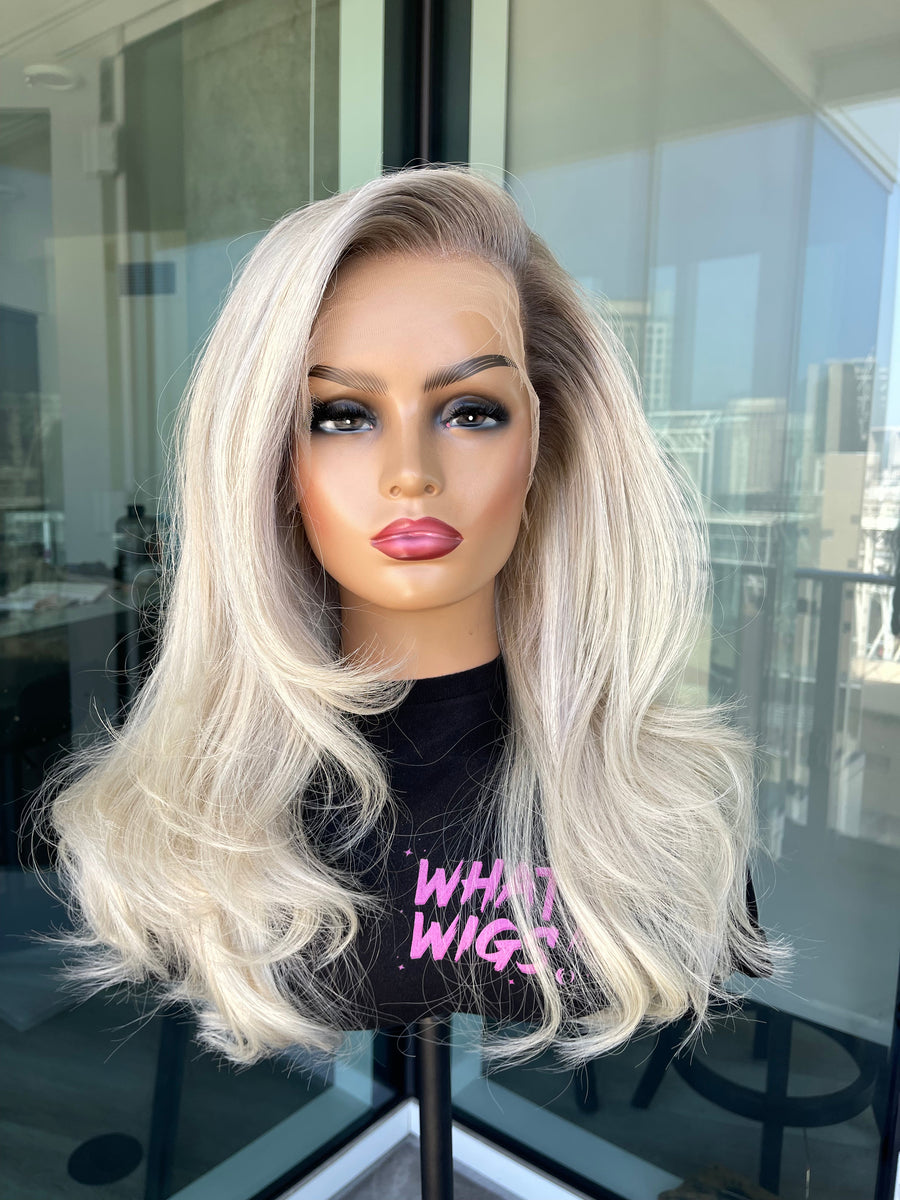 Nicole – WhatWigs
